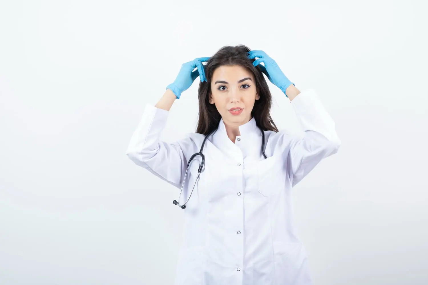 Periksa Rambut Rontok ke Dokter Apa? Berikut Dokter yang Tepat untuk ...